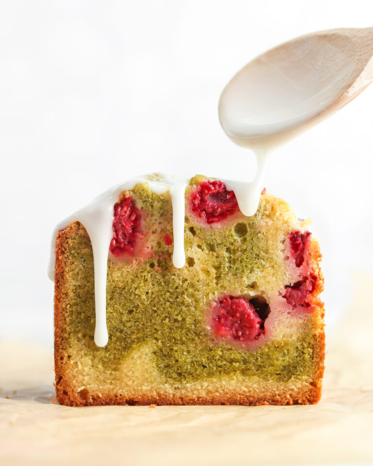 Matcha Raspberry Swirl Pound Cake | easygayoven